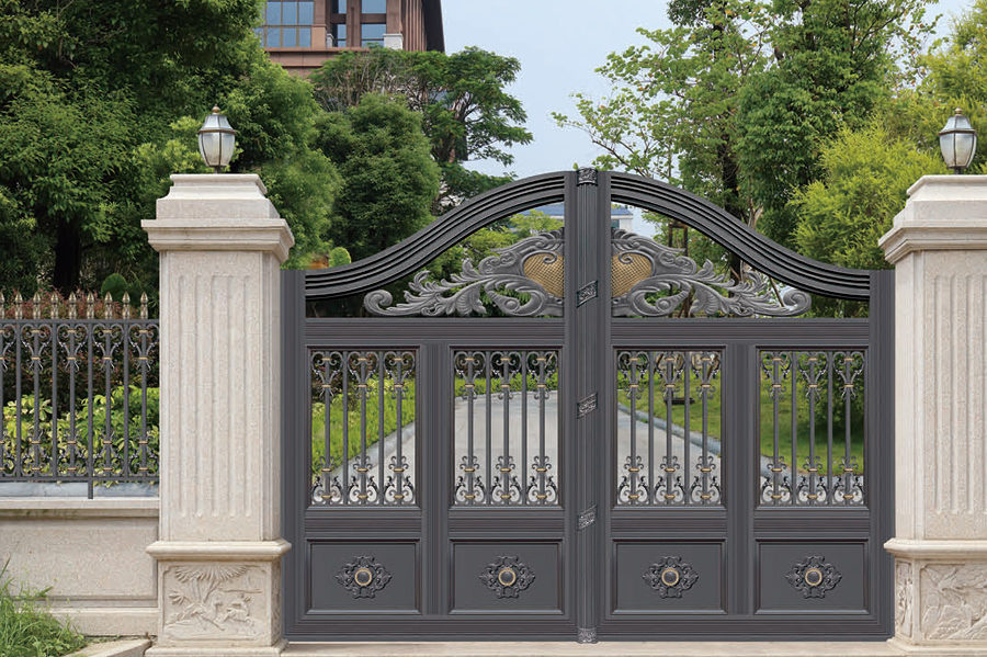 Courtyard Gate | JTgate